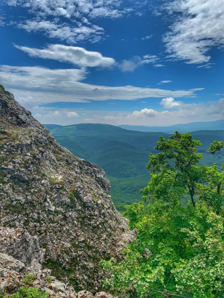 Vápenná: Túra na jeden z najkrajších vrchov Malých Karpát